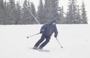 Skiing Tips for Intermediate - Expert's Guide to Perform Skiing Like a Pro!
