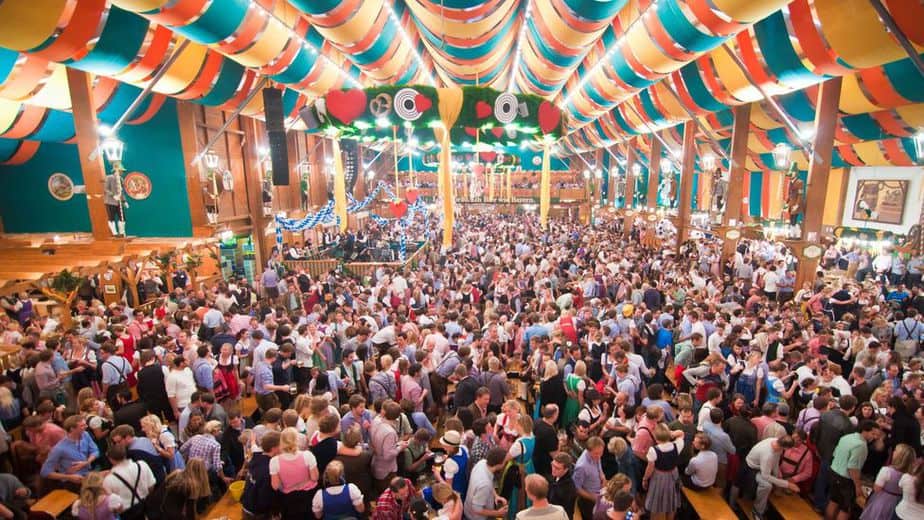 Hilarious Things You Should Know About Oktoberfest | Detail Guide